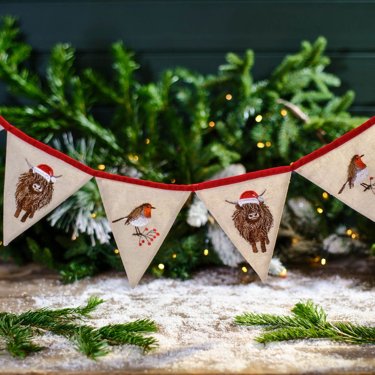 Frosted Highland Cow and Robin Embroidered Bunting – Dalscone Farm