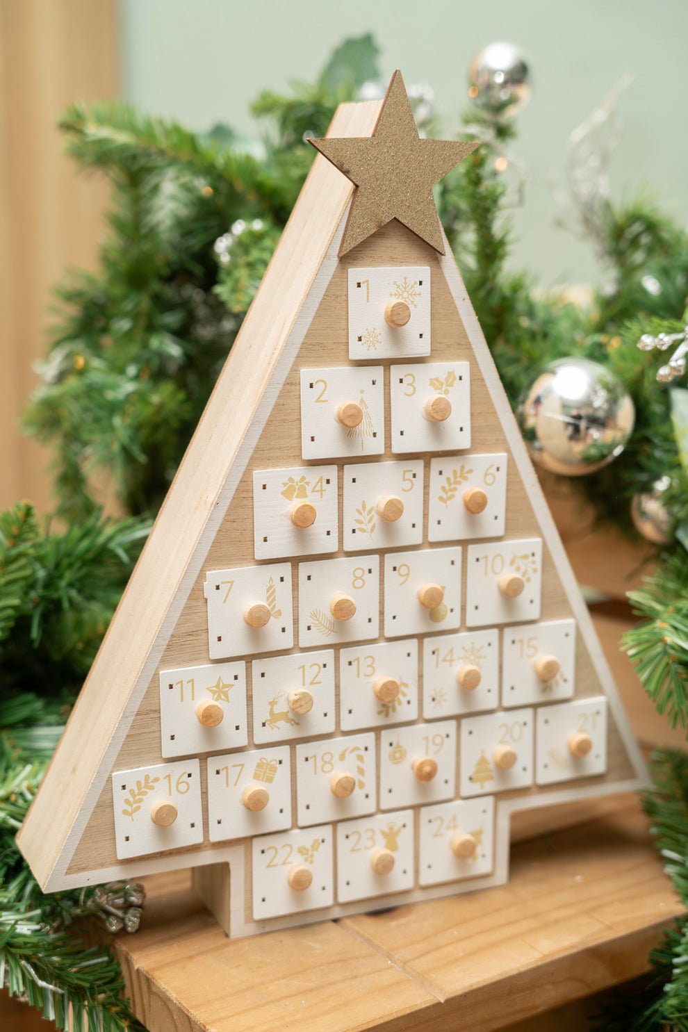 Wooden Christmas Tree Advent Calendar – Dalscone Farm