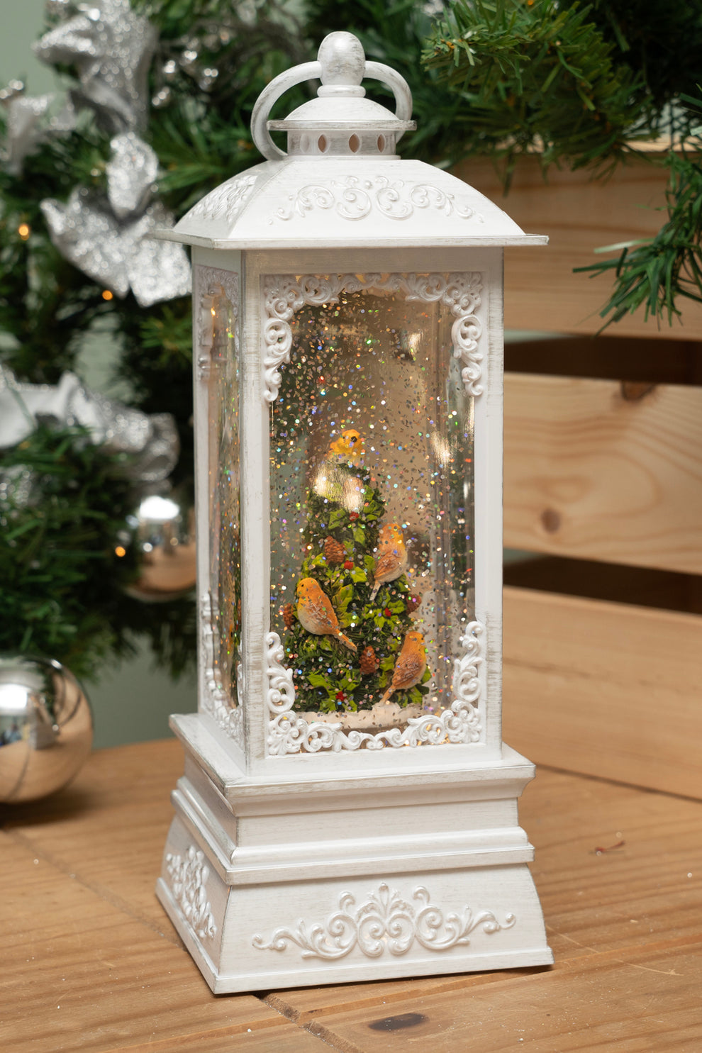 28cm Christmas Robin Light up Water Lantern – Dalscone Farm